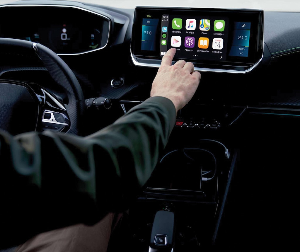 PEUGEOT 2008 | Electric compact SUV by PEUGEOT